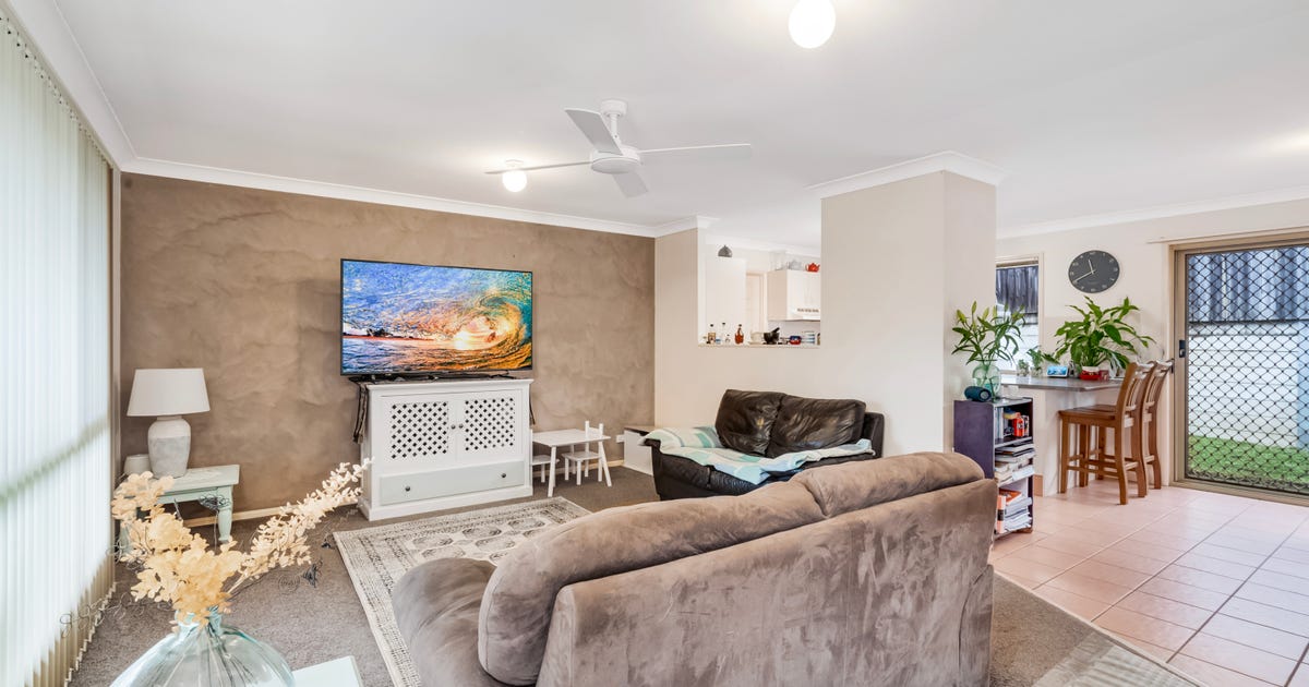 2 Stonehaven Way, Banora Point NSW 2486 - property.com.au