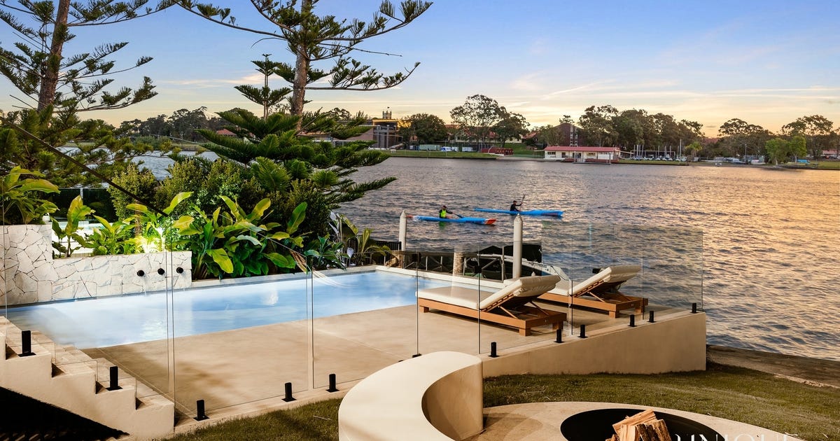 123 Commodore Drive, Surfers Paradise QLD 4217 - property.com.au