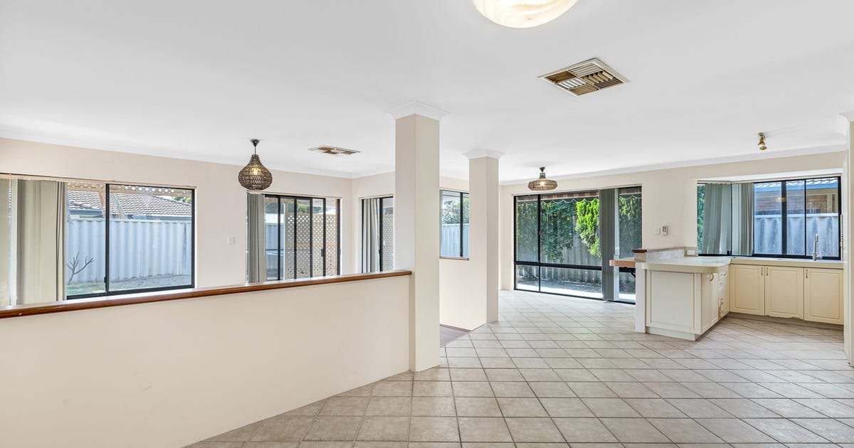 13 Lydiard Rtt, Canning Vale WA 6155 - property.com.au