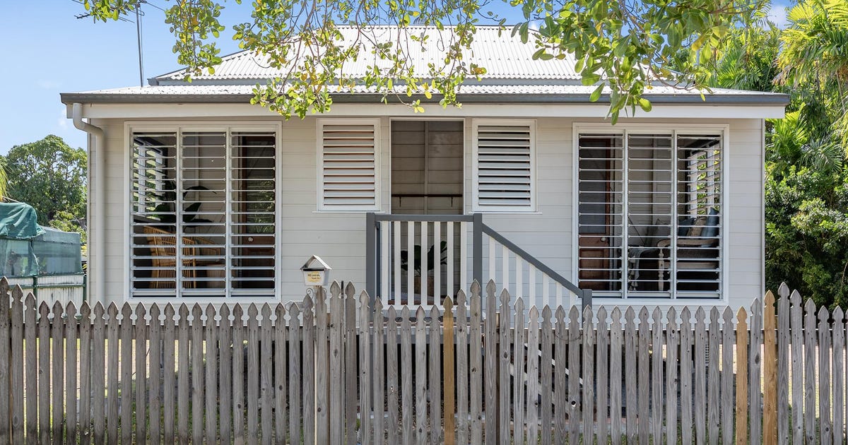 96 Railway Avenue, Railway Estate QLD 4810 - property.com.au