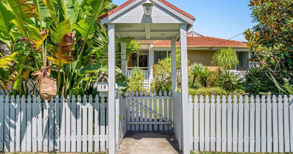 18 Bentley Road, Narara NSW 2250 - property.com.au