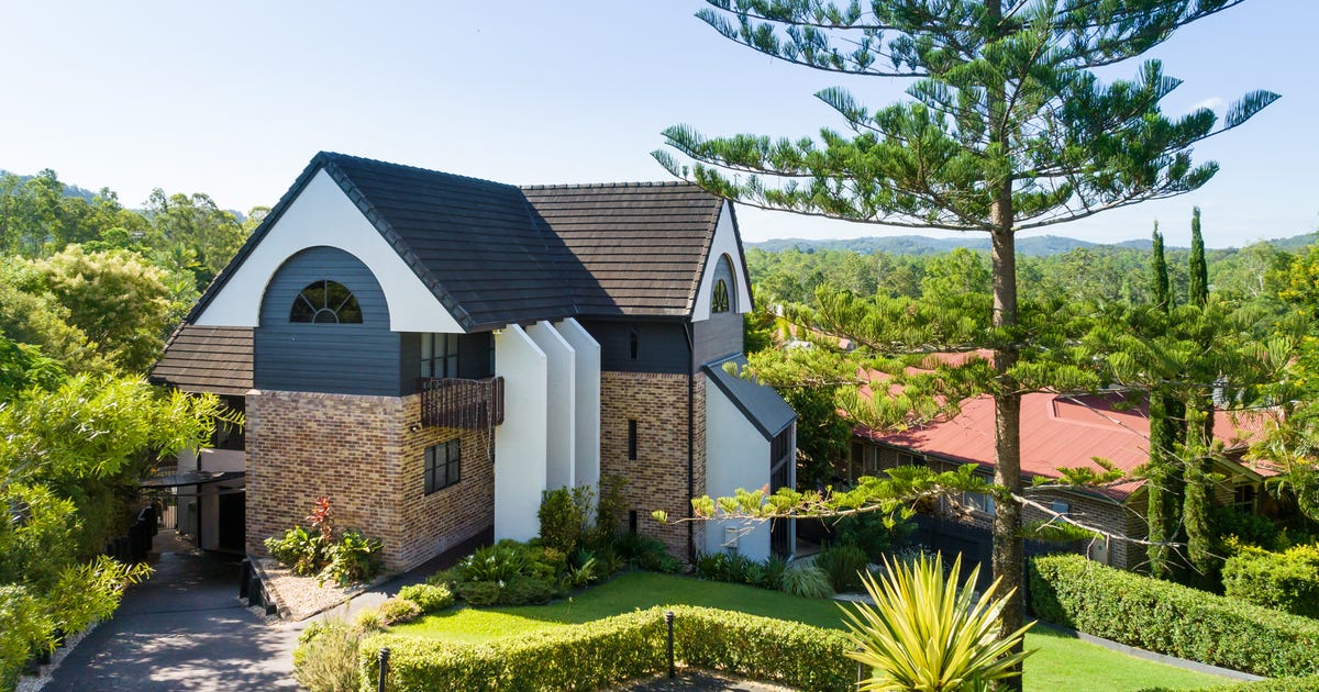 5 Preston Place, Brookfield QLD 4069 - property.com.au
