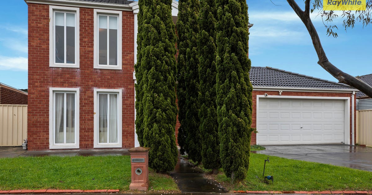 15 Delma Avenue, Cairnlea VIC 3023 - property.com.au