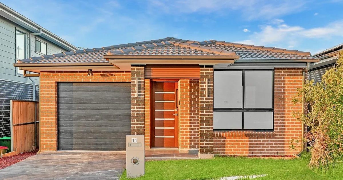 11 Storkey Street, Bradbury NSW 2560 - property.com.au