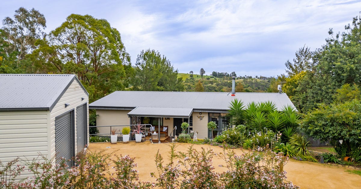 17 Candelo Street, Candelo NSW 2550 - property.com.au