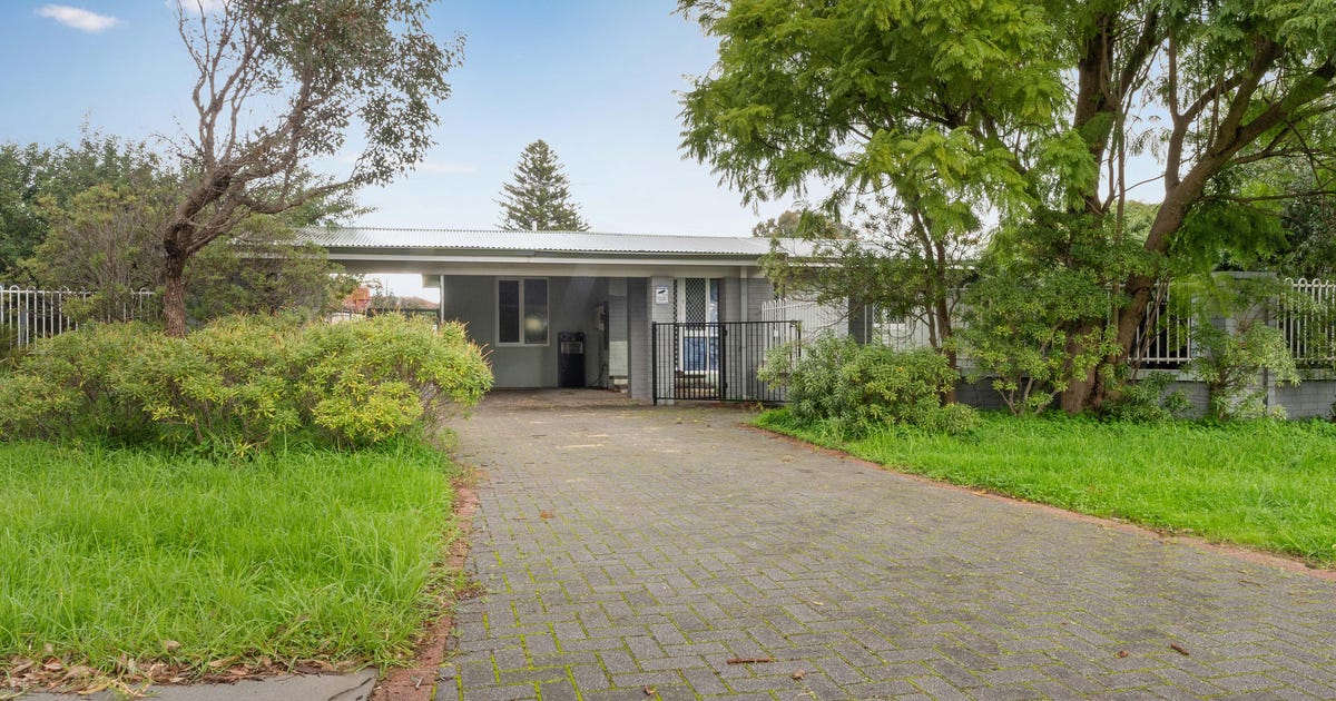 28 Devereux Street, Armadale WA 6112 - property.com.au