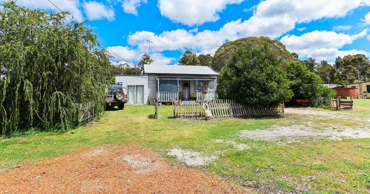 28 Simmonds Street, Cardiff WA 6225 - property.com.au