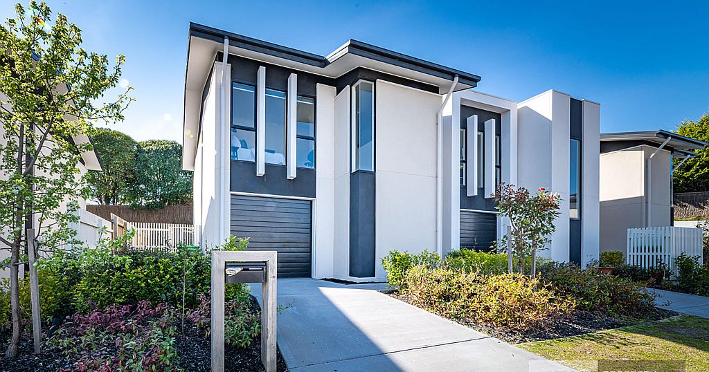 52 Amadeo Way, Chirnside Park VIC 3116 - property.com.au