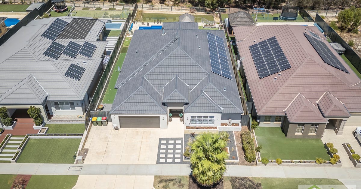 25 Redheart Road, Carramar WA 6031 - property.com.au