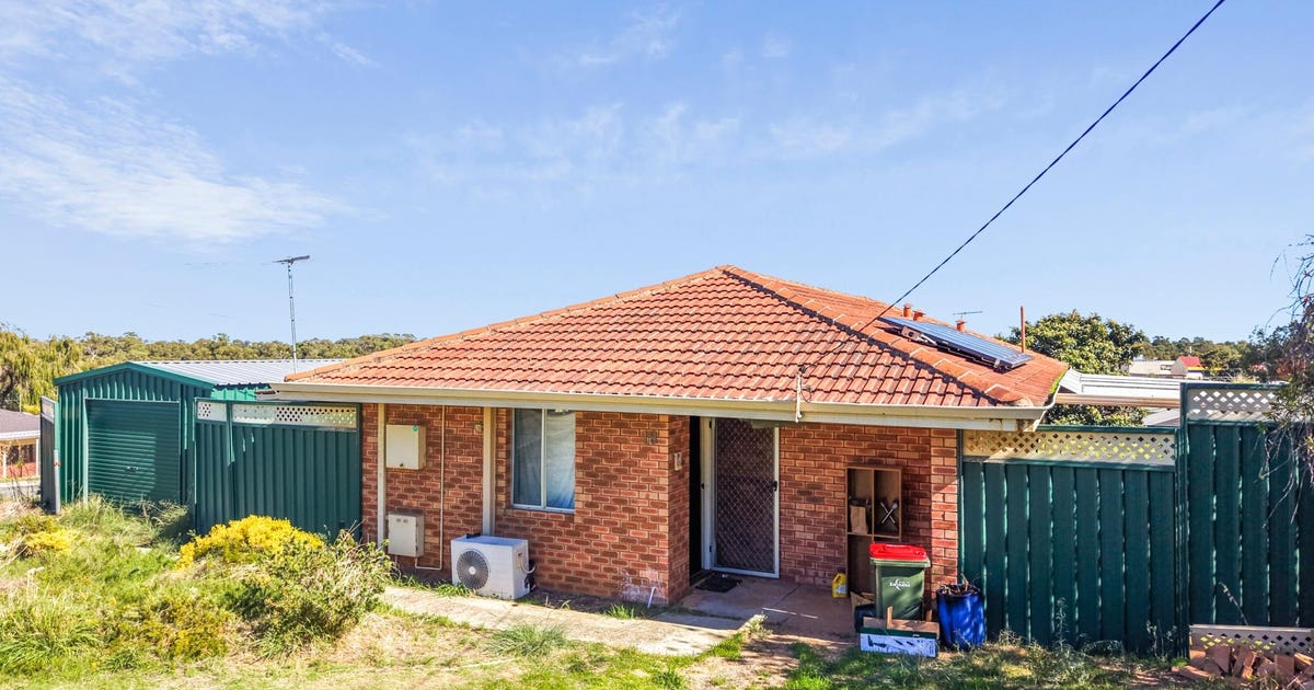 18 Bickner Way, Parmelia WA 6167 - property.com.au