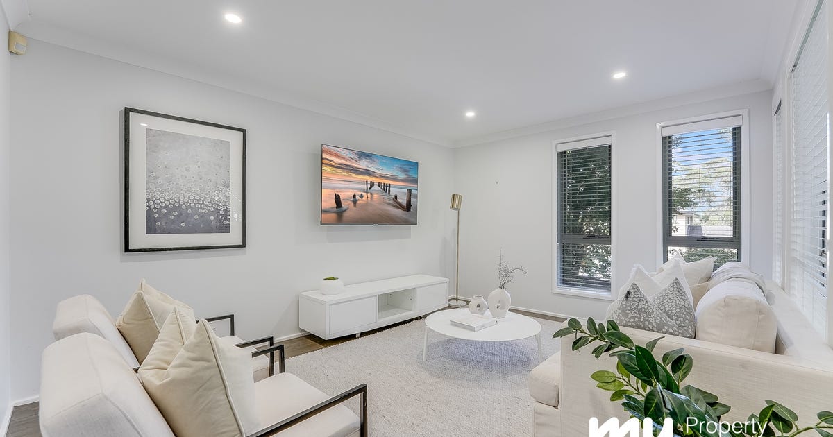 22 St Simon Close, Blair Athol NSW 2560 - property.com.au