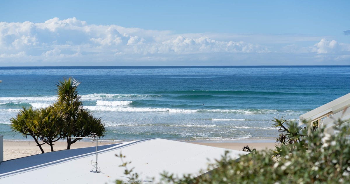 5 Albatross Avenue, Mermaid Beach QLD 4218 - property.com.au