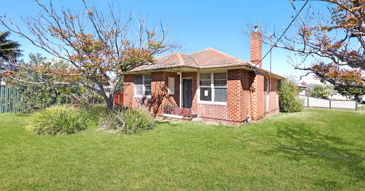 1 Massey Street, Berkeley NSW 2506 - property.com.au