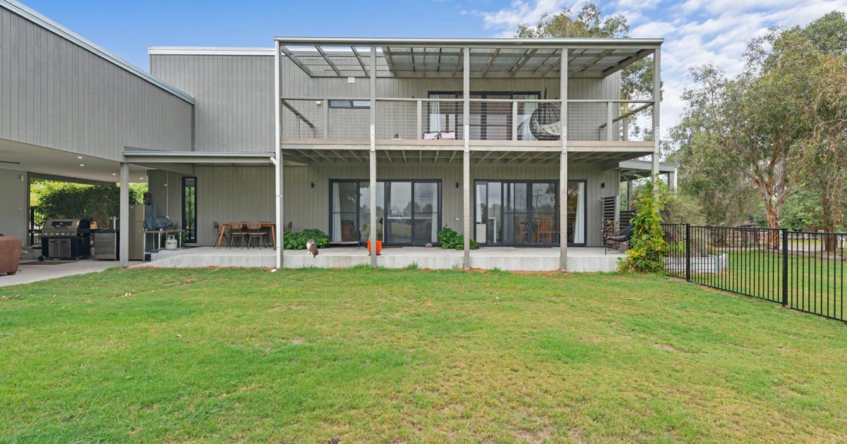 572 Lindenow-Glenaladale Road, Lindenow South VIC 3875 - property.com.au