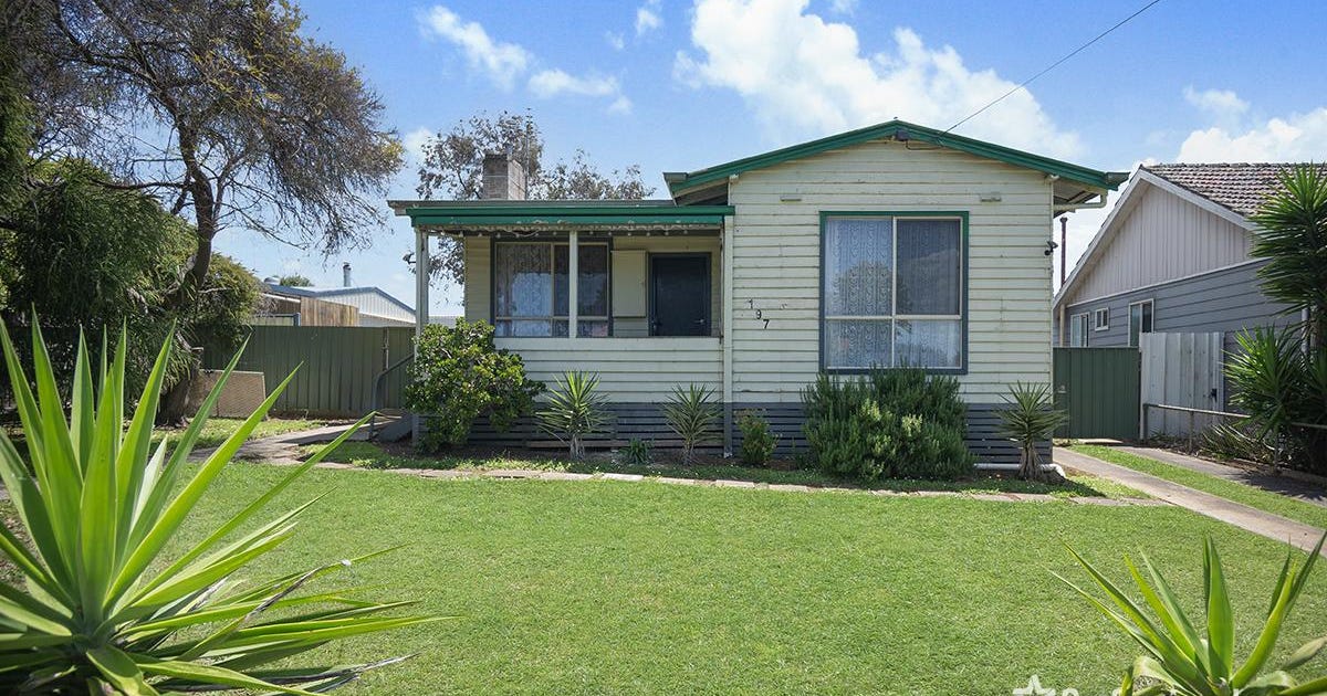 197 Kent Road, Hamilton VIC 3300 - property.com.au
