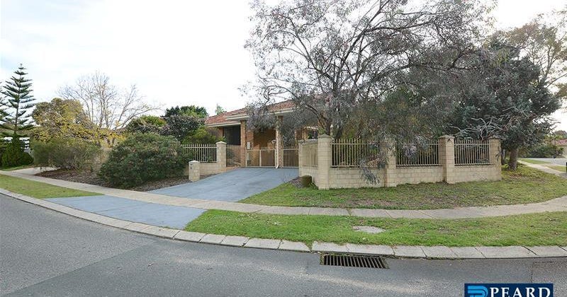 6 Castlegate Way, Woodvale WA 6026 - property.com.au