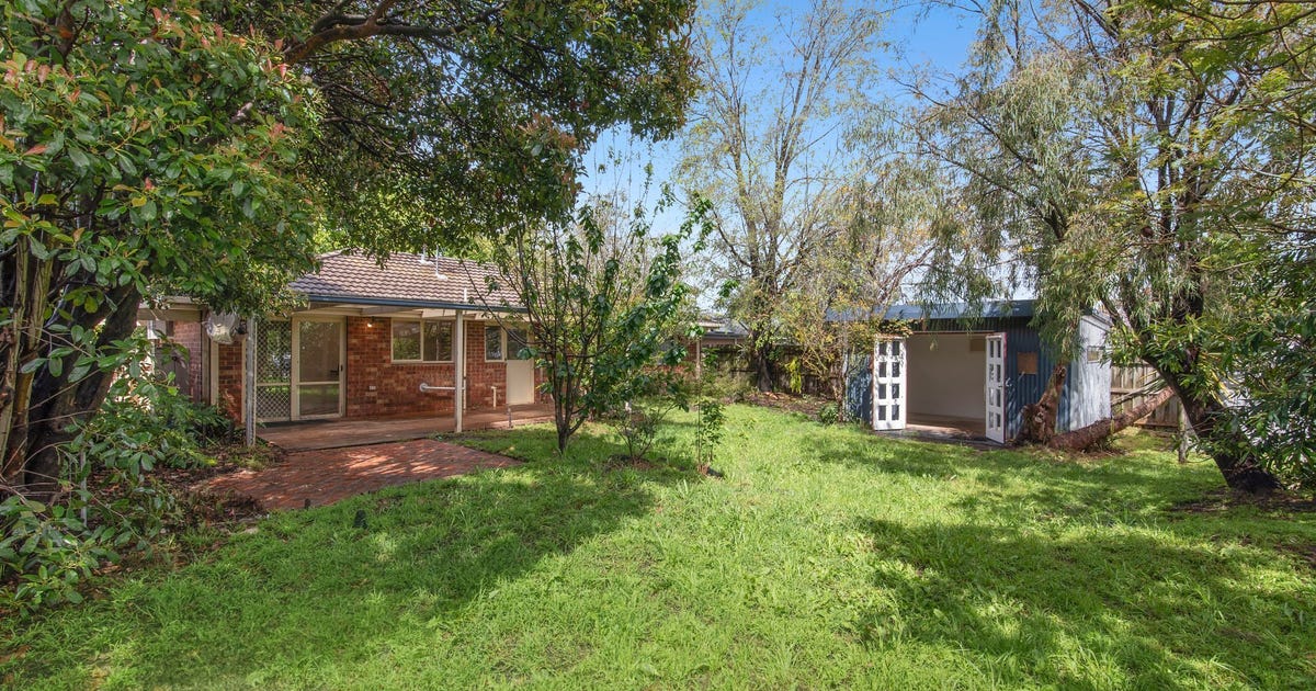 1 Lady Beverly Circuit, Somerville VIC 3912 - property.com.au