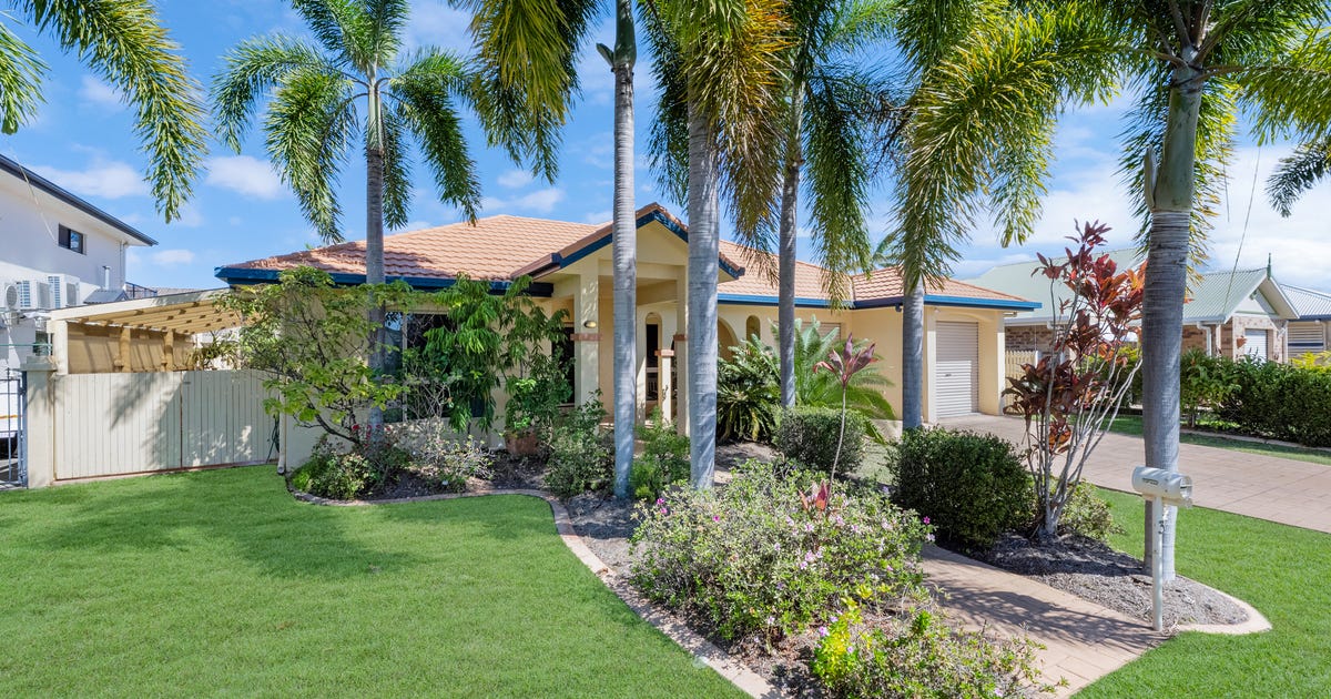 3 Crown Court, Kirwan QLD 4817 - property.com.au