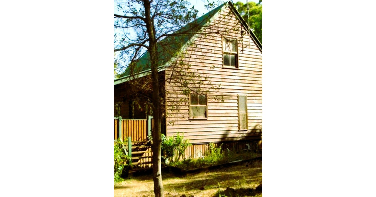 25 Paula Parade, Lamb Island QLD 4184 - property.com.au