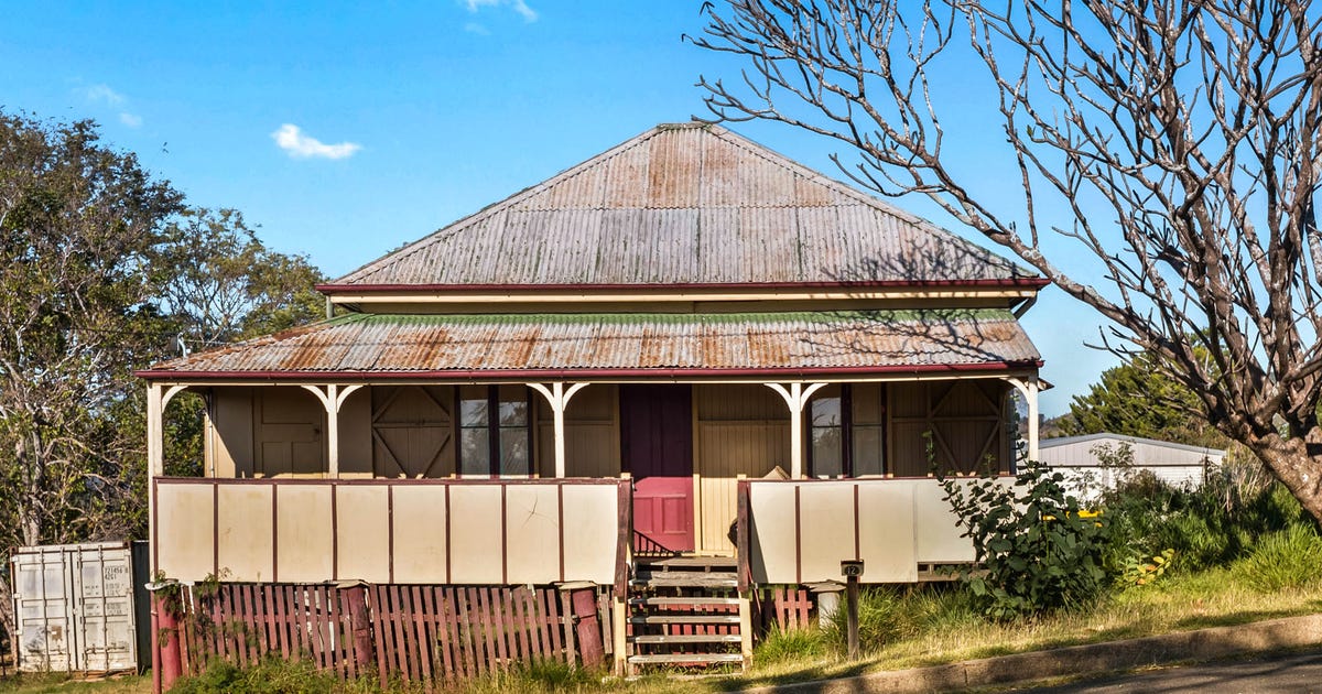 12 Church Street, Lowood QLD 4311 - property.com.au