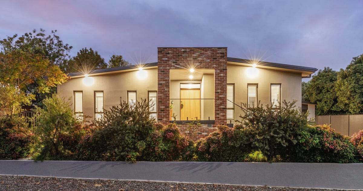 4 Goble Street, Hughes ACT 2605 - property.com.au