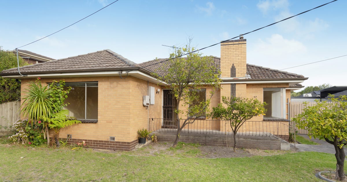 37 Pasadena Cres, Bentleigh East VIC 3165 - property.com.au