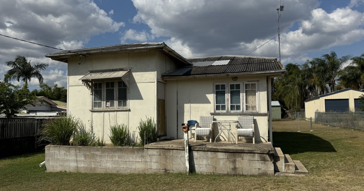 11 Wheatley Street, Monto QLD 4630 - property.com.au