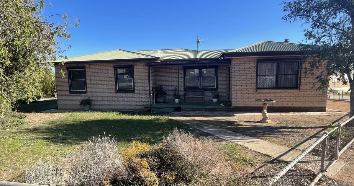 1 Marchant Street, Ceduna SA 5690 - property.com.au
