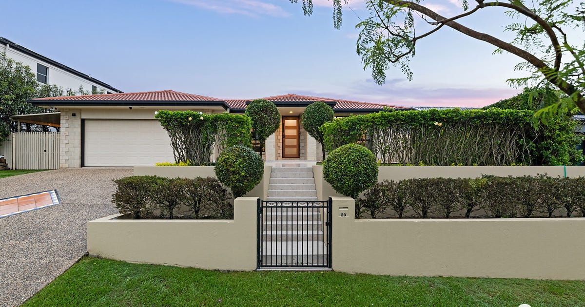23 Oakley Street, Carindale QLD 4152 - property.com.au