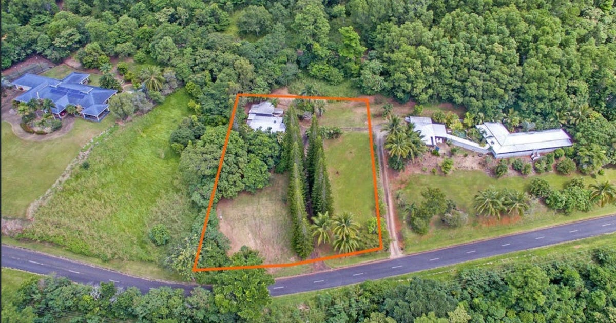 52-54 Robb Road, Redlynch QLD 4870 - property.com.au