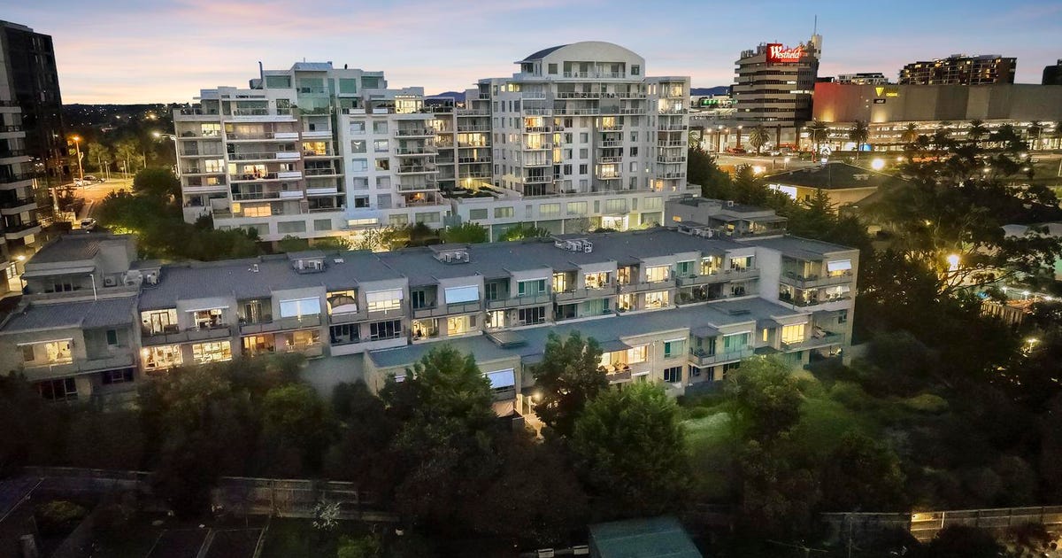7/3 Sovereign Point Court, Doncaster VIC 3108 - property.com.au