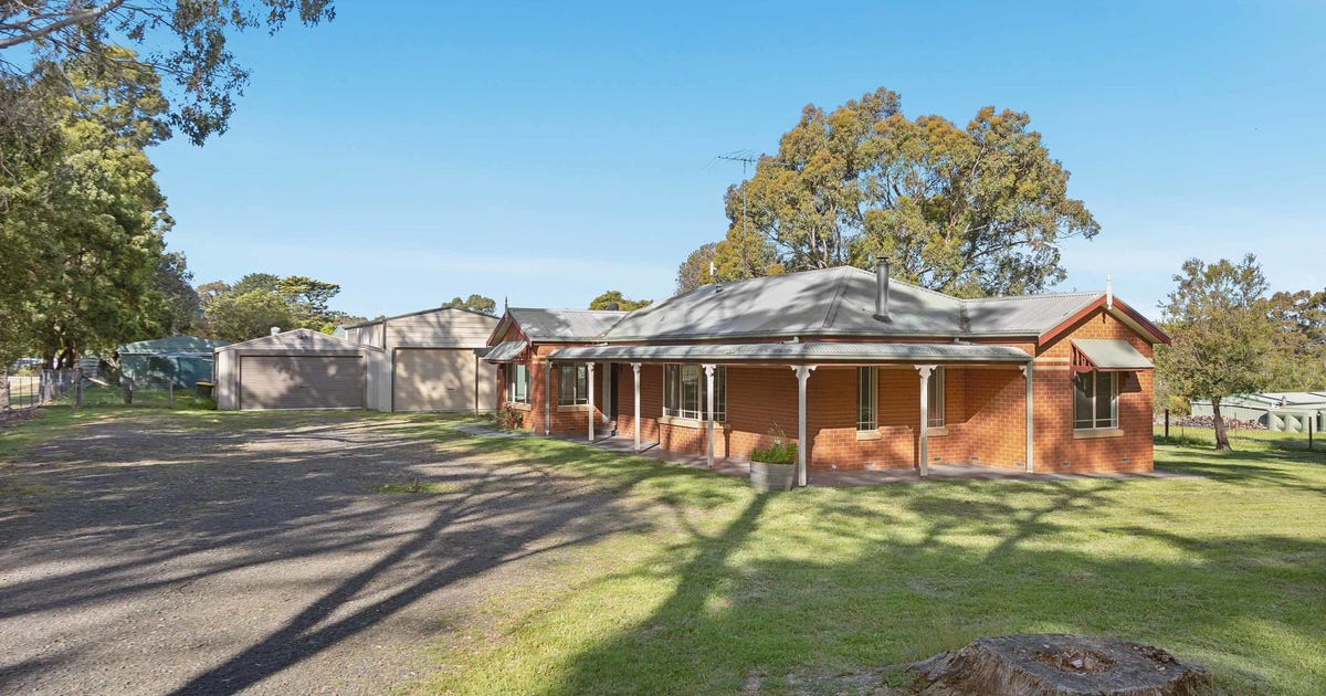 1330 Old Melbourne Road, Gordon VIC 3345 - property.com.au