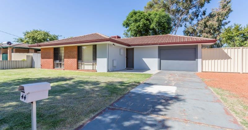 44 Moira Avenue, Forrestfield WA 6058 - property.com.au