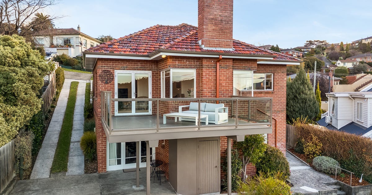 30 Mortimer Avenue, Mount Stuart TAS 7000 - property.com.au