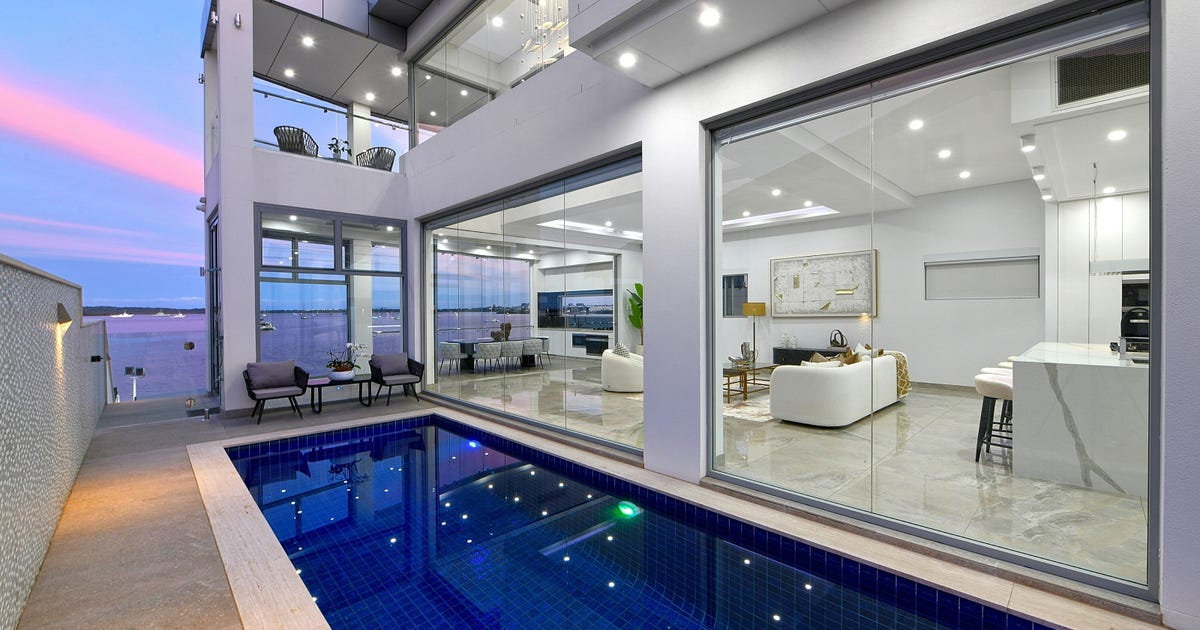 30 Woodlands Road, Taren Point NSW 2229 - property.com.au