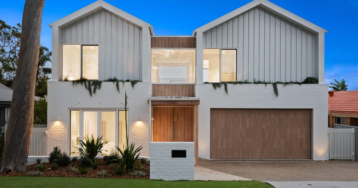 22 Sycamore Avenue, Bateau Bay NSW 2261 - property.com.au