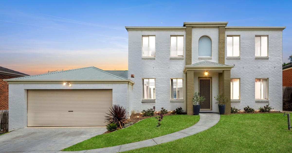 8 Victory Way, Highton VIC 3216 - property.com.au