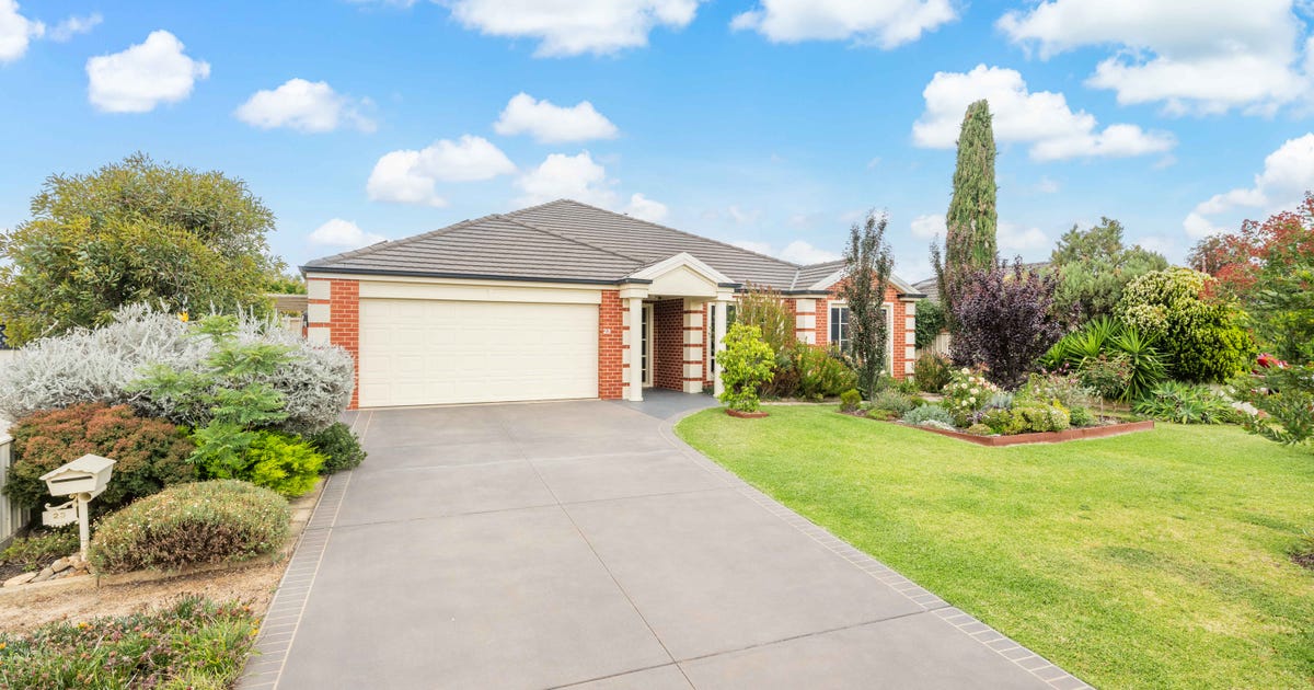 23 Pell Cres, Mooroopna VIC 3629 - property.com.au