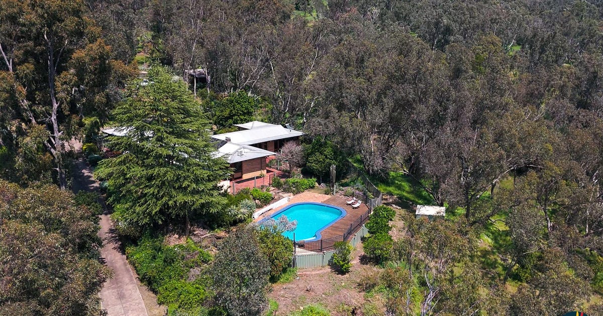 78 Thompson Road, Roleystone WA 6111 - property.com.au