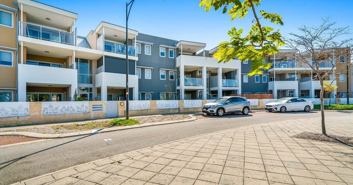 32/32 Congenial Loop, Atwell WA 6164 - property.com.au