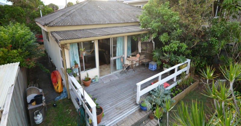 20 Albatross Avenue, Mermaid Beach QLD 4218 - property.com.au