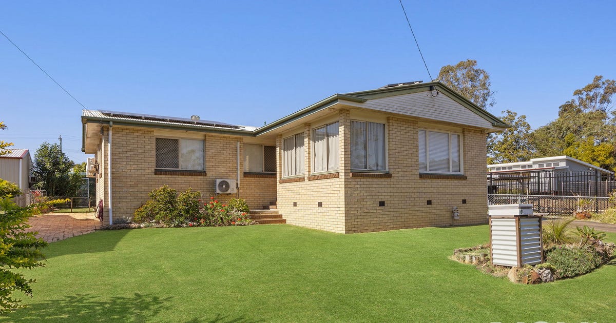 1 Tarcoola Street, East Ipswich QLD 4305 - property.com.au