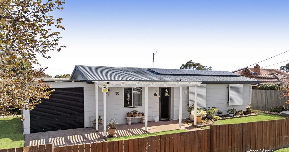3 Walker Street, Harristown QLD 4350 - property.com.au