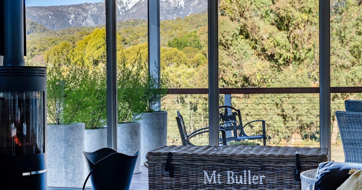 11 Alpine Ridge Drive, Merrijig VIC 3723 - property.com.au