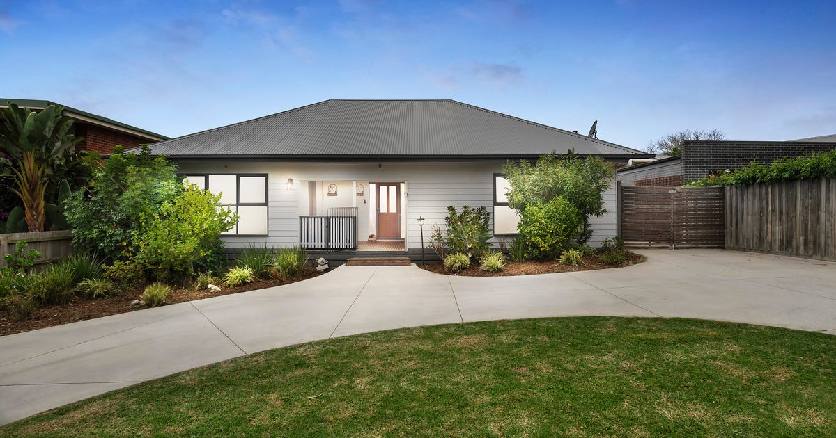 33 Lombardy Avenue, Dromana VIC 3936 - property.com.au