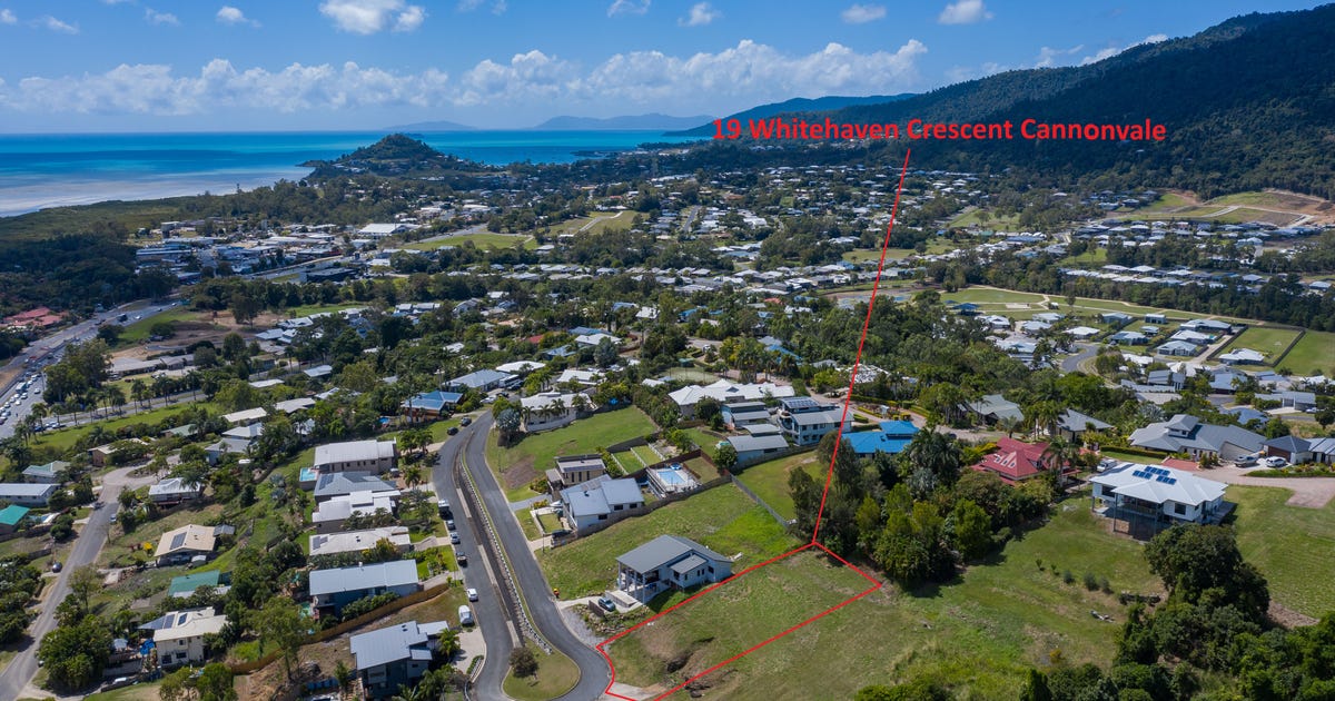 19 Whitehaven Cres, Cannonvale QLD 4802 - property.com.au