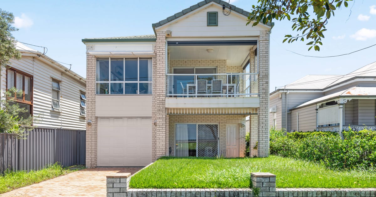244 Flinders Parade, Sandgate QLD 4017 - property.com.au