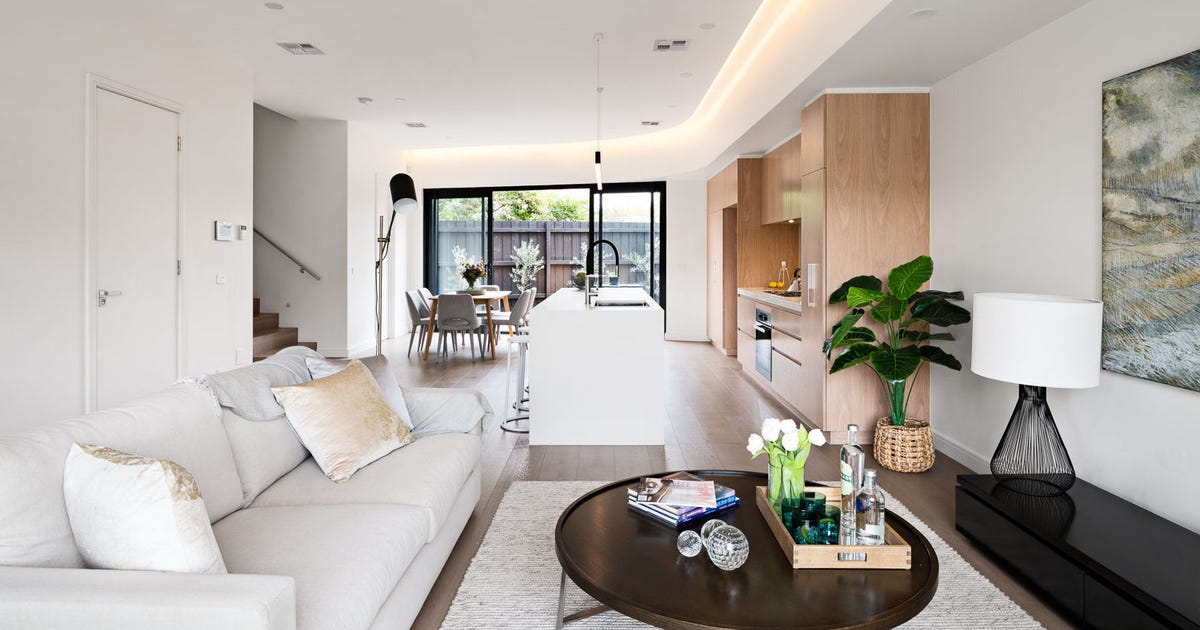 2C Maysbury Avenue, Brighton VIC 3186 - property.com.au