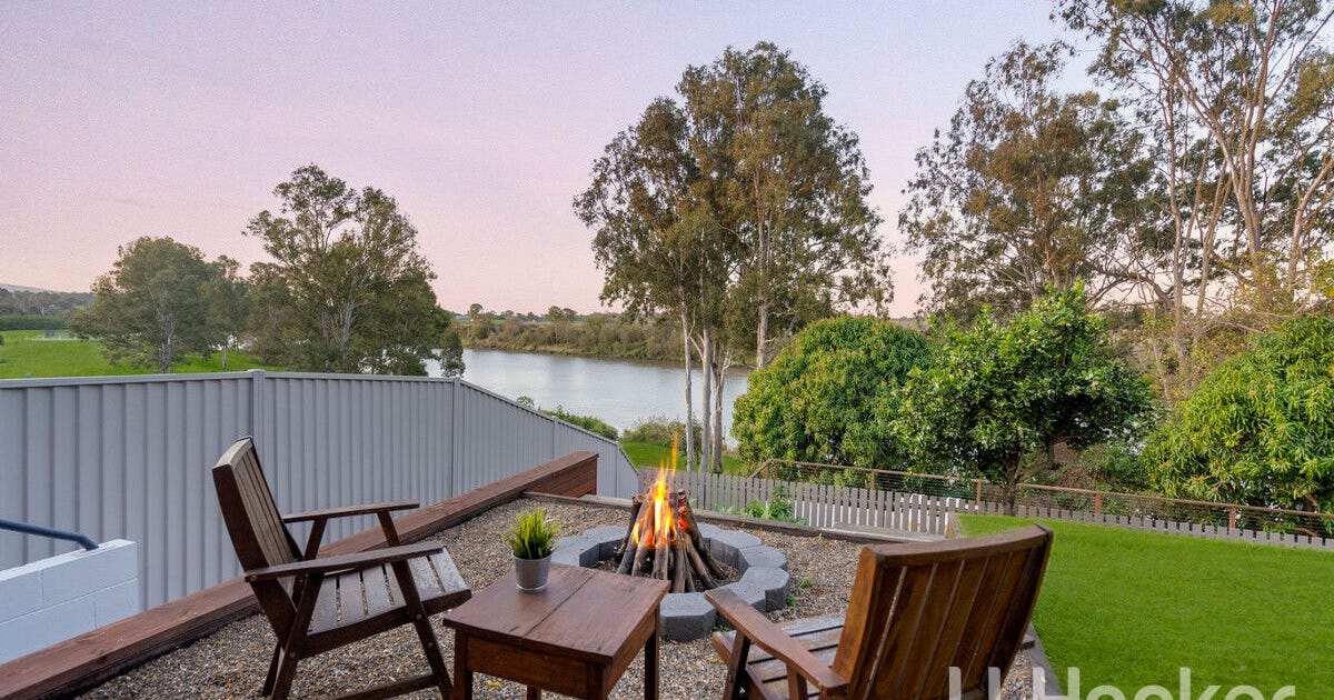 171 Brisbane Terrace, Goodna QLD 4300 - property.com.au