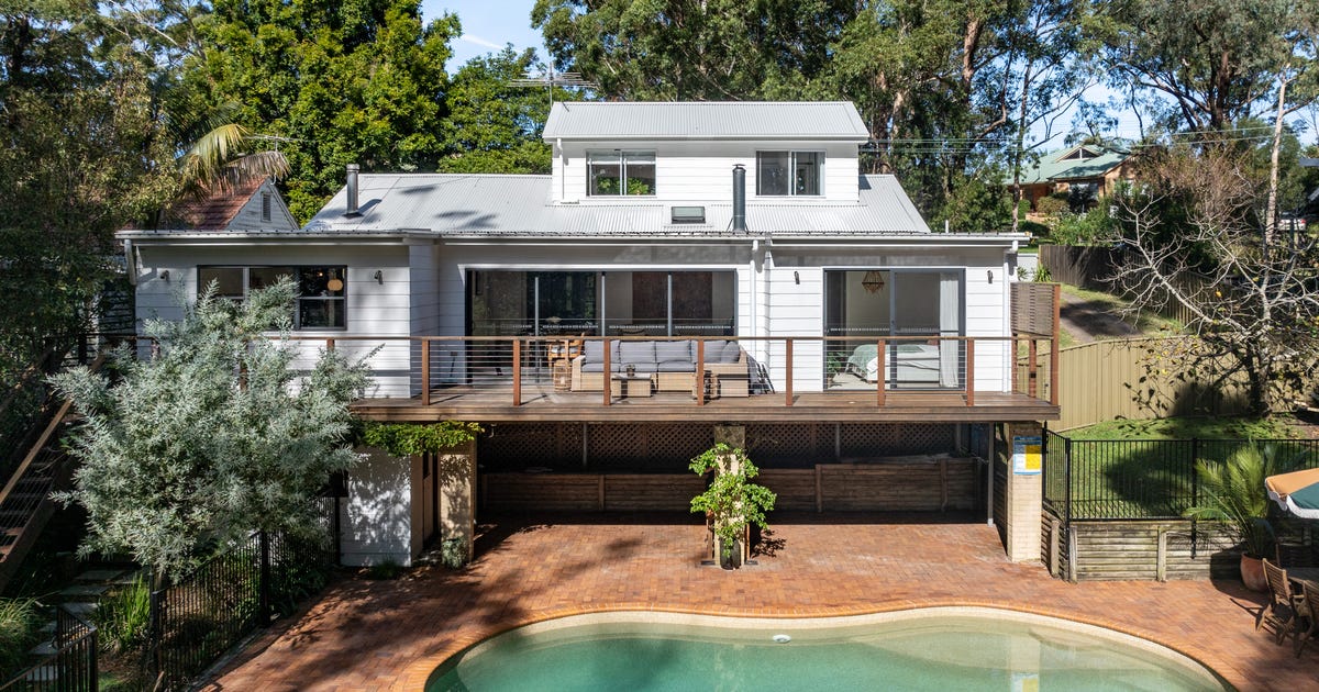 30 Southview Avenue, Stanwell Tops NSW 2508 - property.com.au